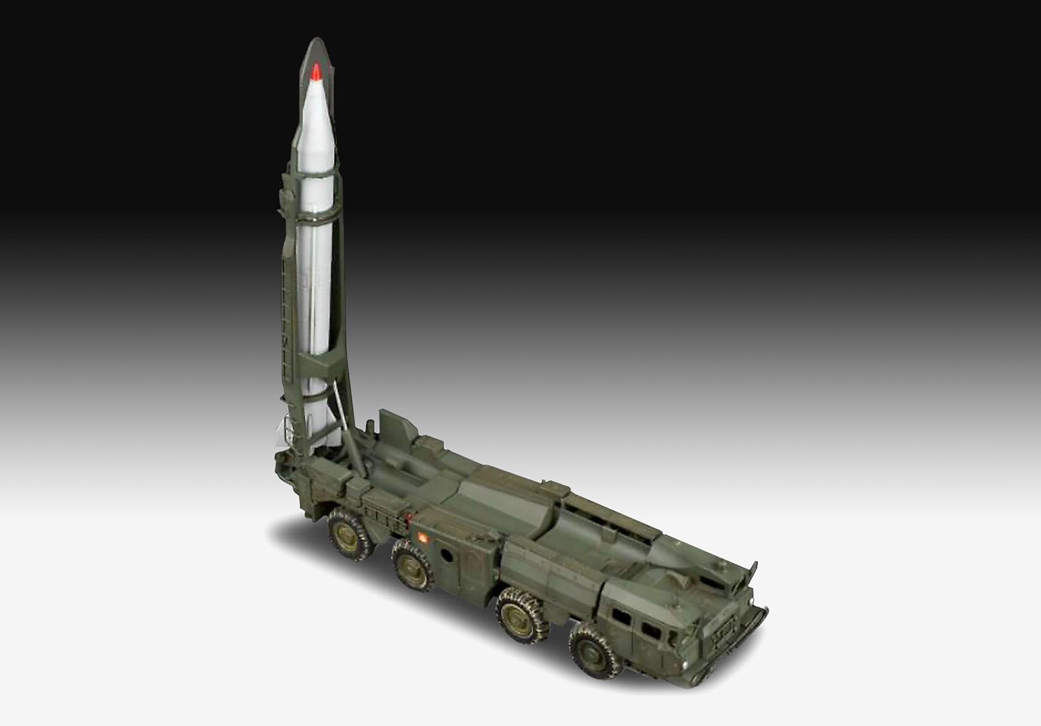 03332 Revell 9K72 Elbrus (SS-1c SCUD B) 1:72 – Modelbouwkit - Revell ...